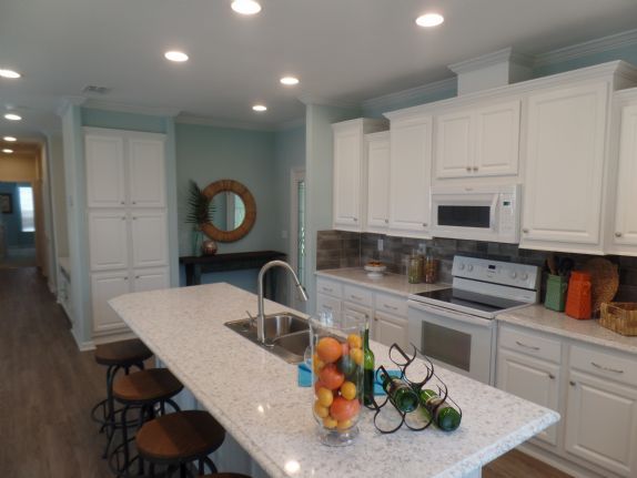 You won’t believe these mobile home kitchens | Newby Management